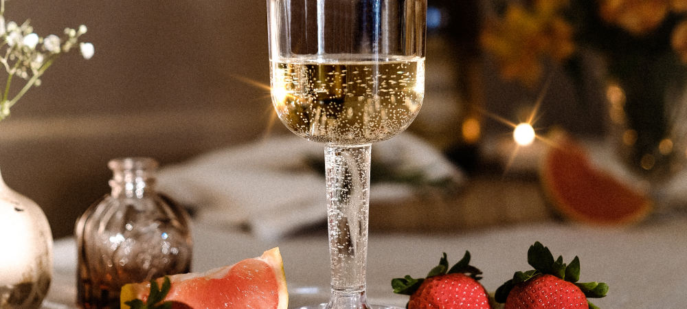 Decadent Delights: Food and Champagne Pairing Perfection